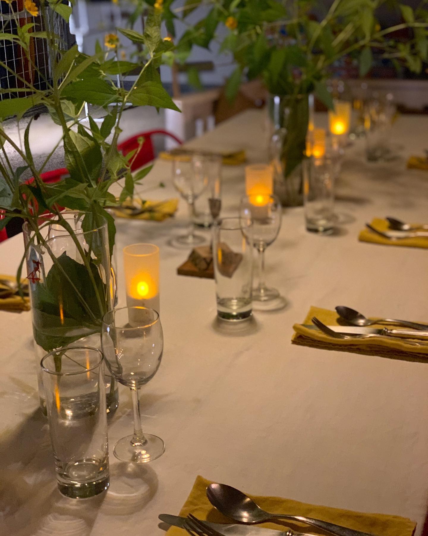 YAXA Table | Nosara.com